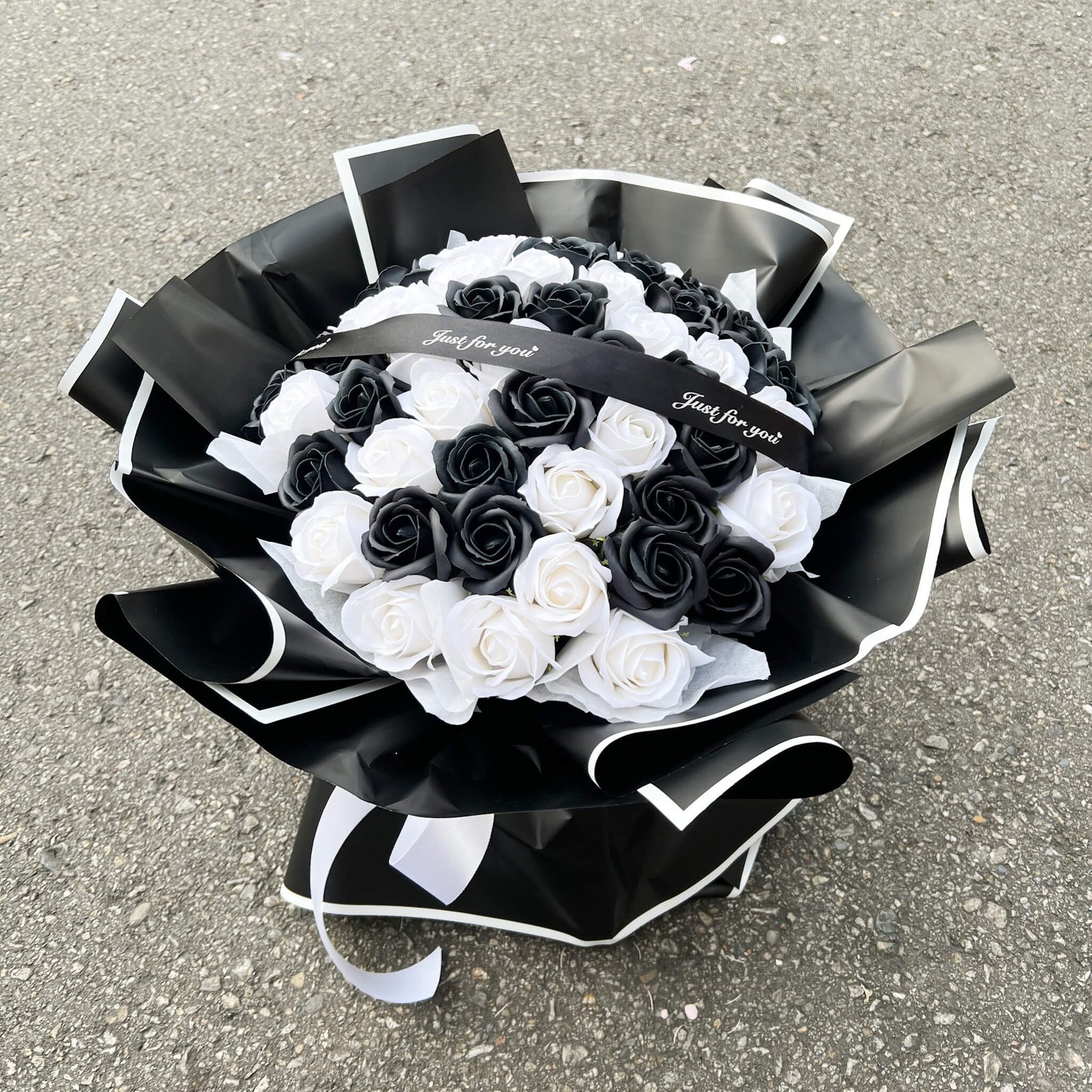 Alice Flower Shop 愛麗絲工作花坊｜台中鮮花永生乾燥花店